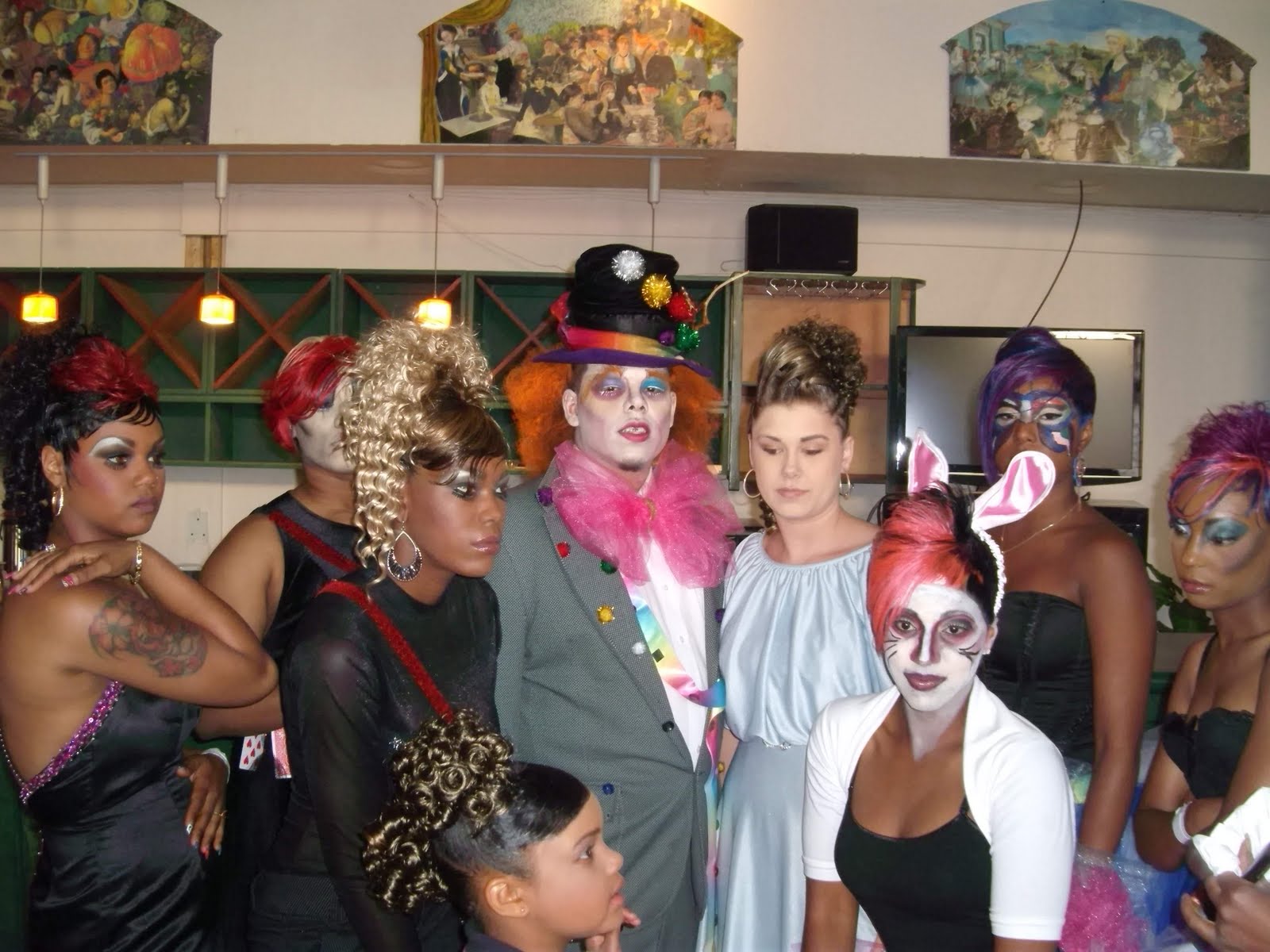 Vintage Copy Cat: Futuristic/Makeup Battle (We Won)