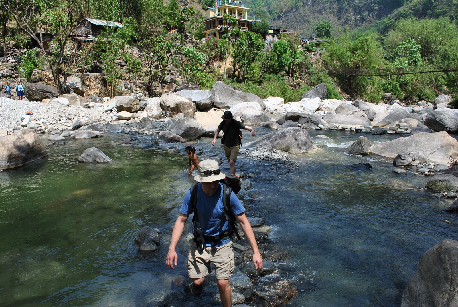 lala's adventures: Mountains!!!!! part uno (Nayapul to Ulleri, 5hrs)