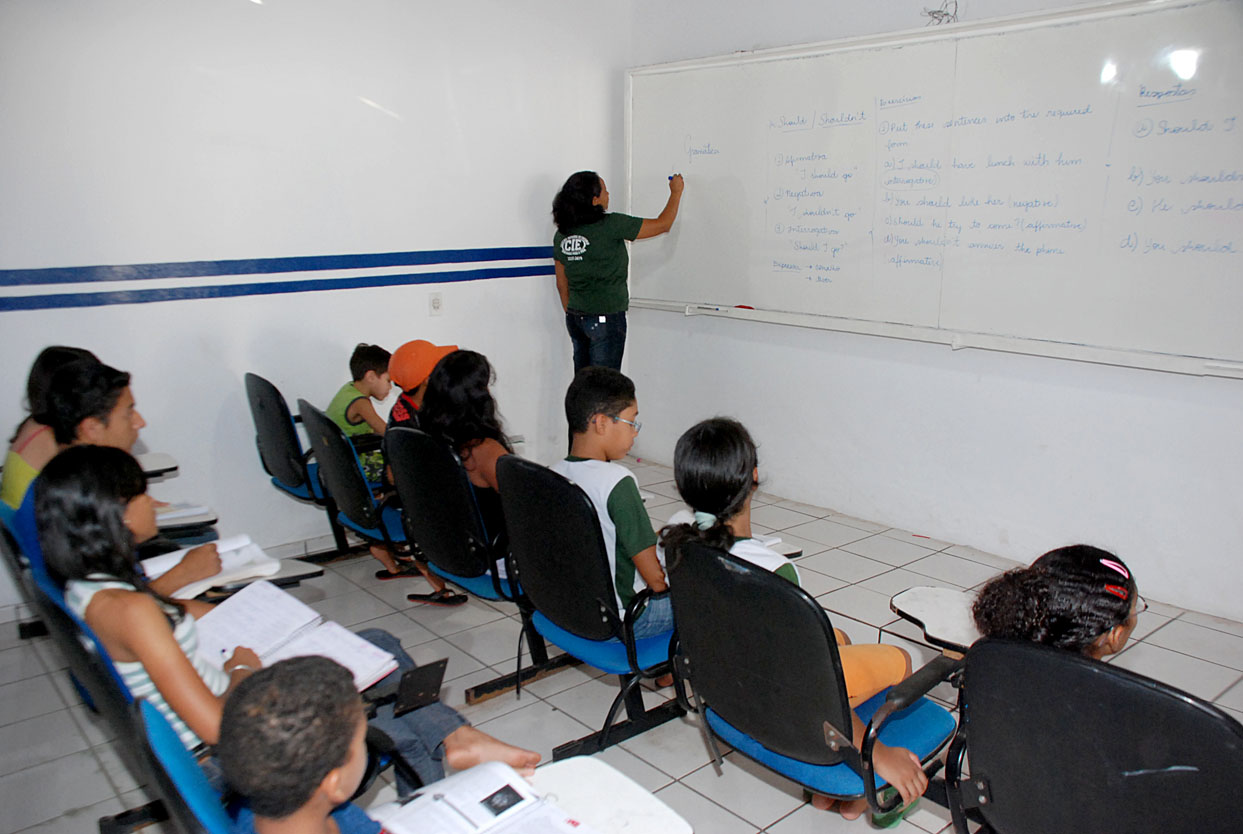 CIE:AULAS PARTICULARES: CIE:AULAS PARTICULARES