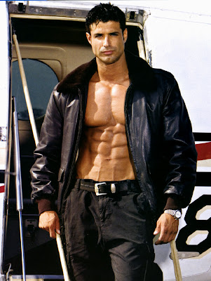 FITNESS & BEAUTY: Jett Schaefer