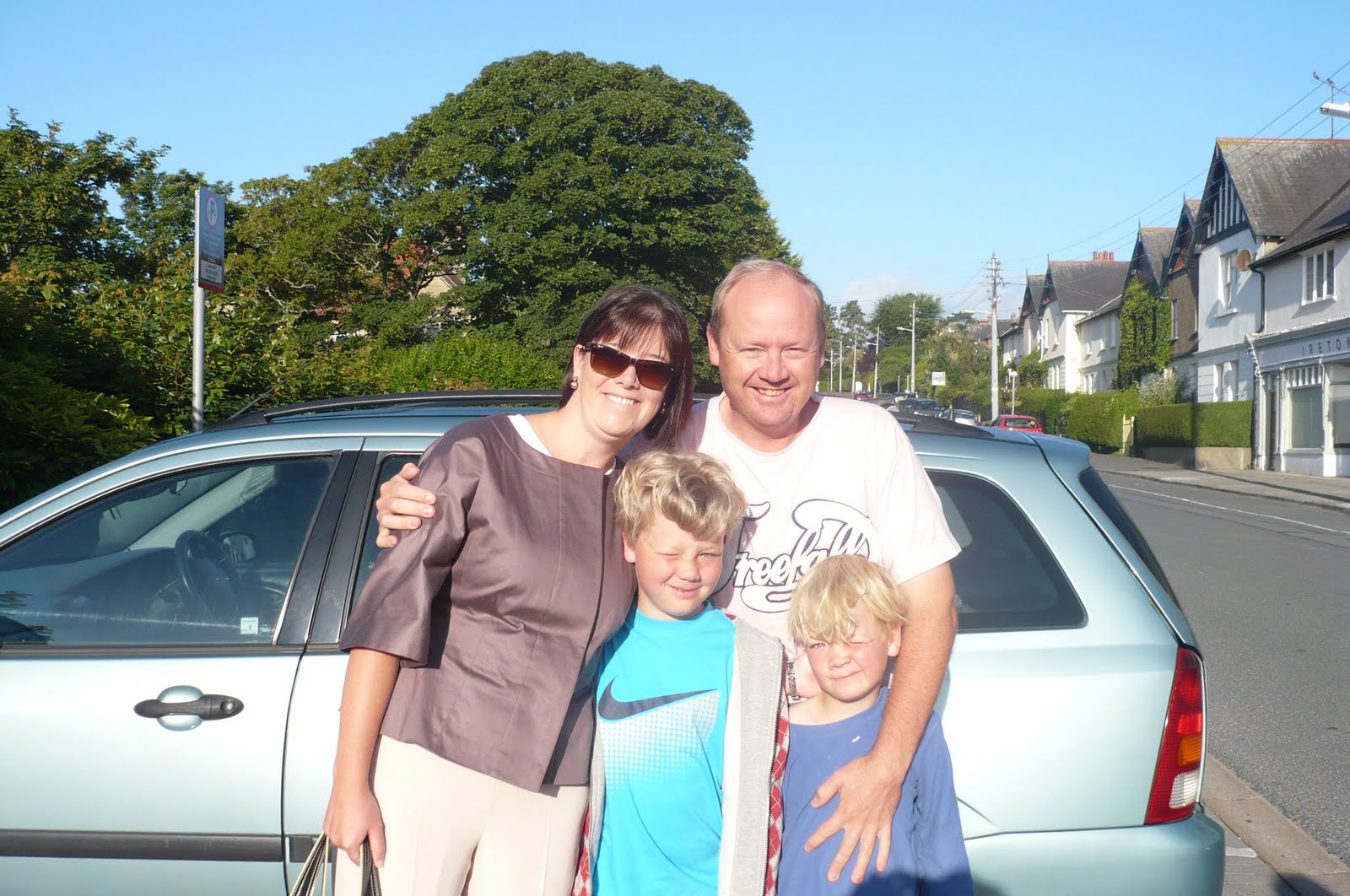 Pauline - Marks travels: Martin Louise, Darcy and Dylan.