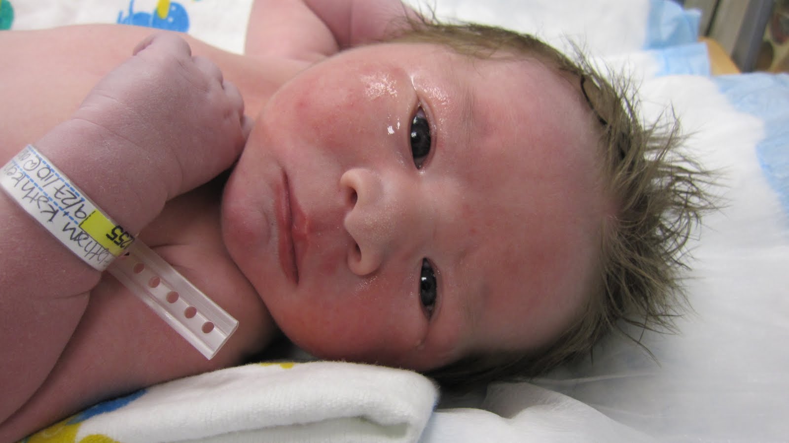 Peyton Luke: Peyton (BABY DL) HAS FINALLY ARRIVED!