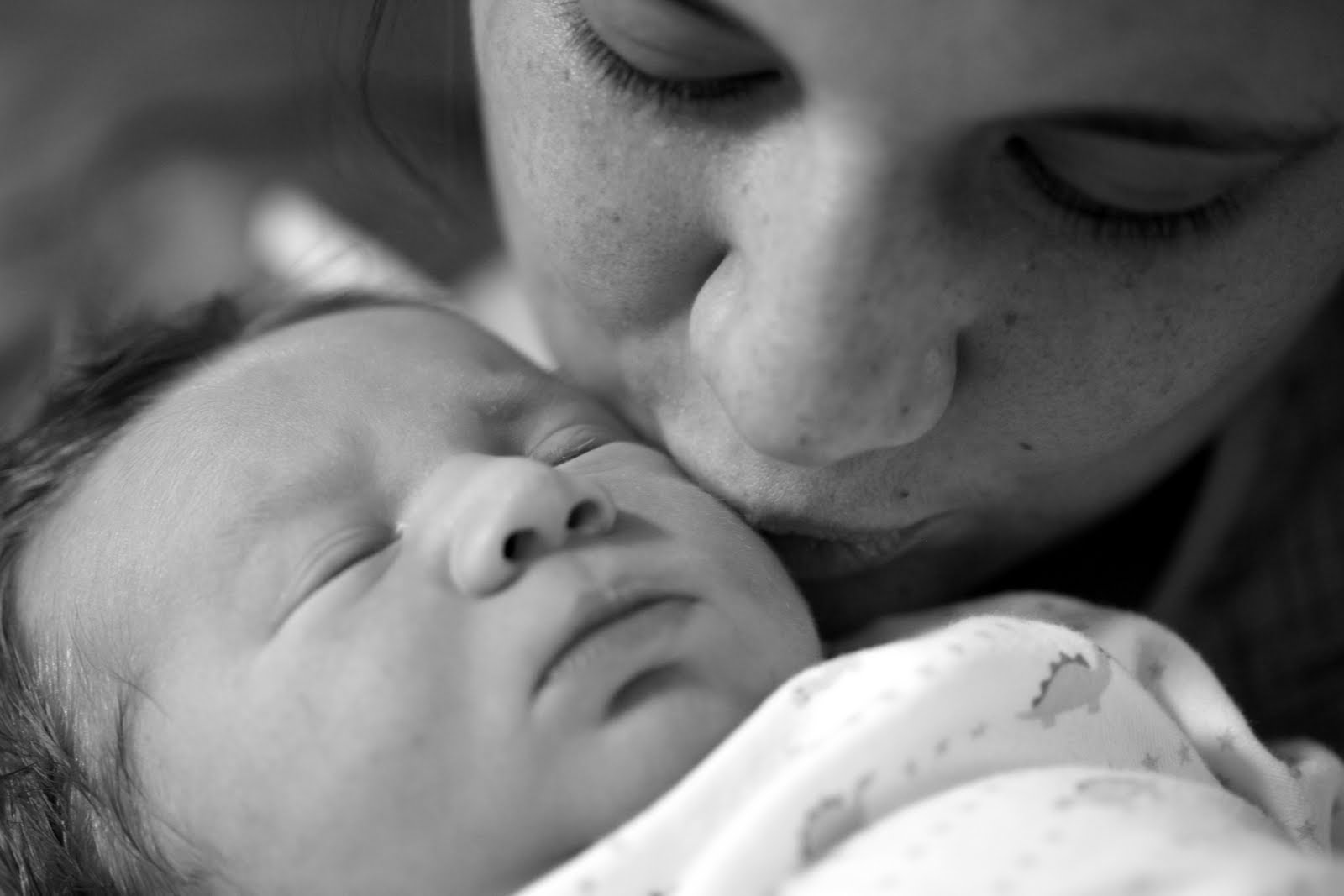 Peyton Luke: Peyton (BABY DL) HAS FINALLY ARRIVED!