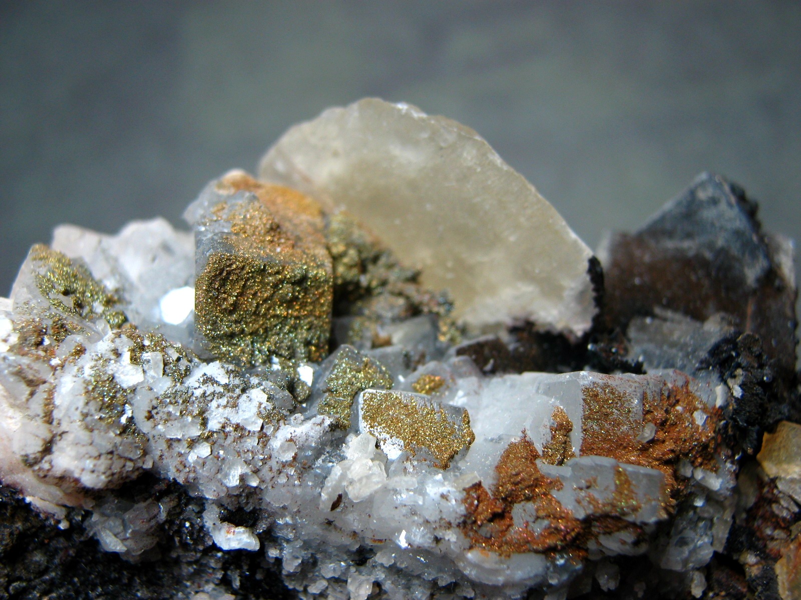 Colección de Minerales de Mmarte: Magnesita de Eugi (Navarra)