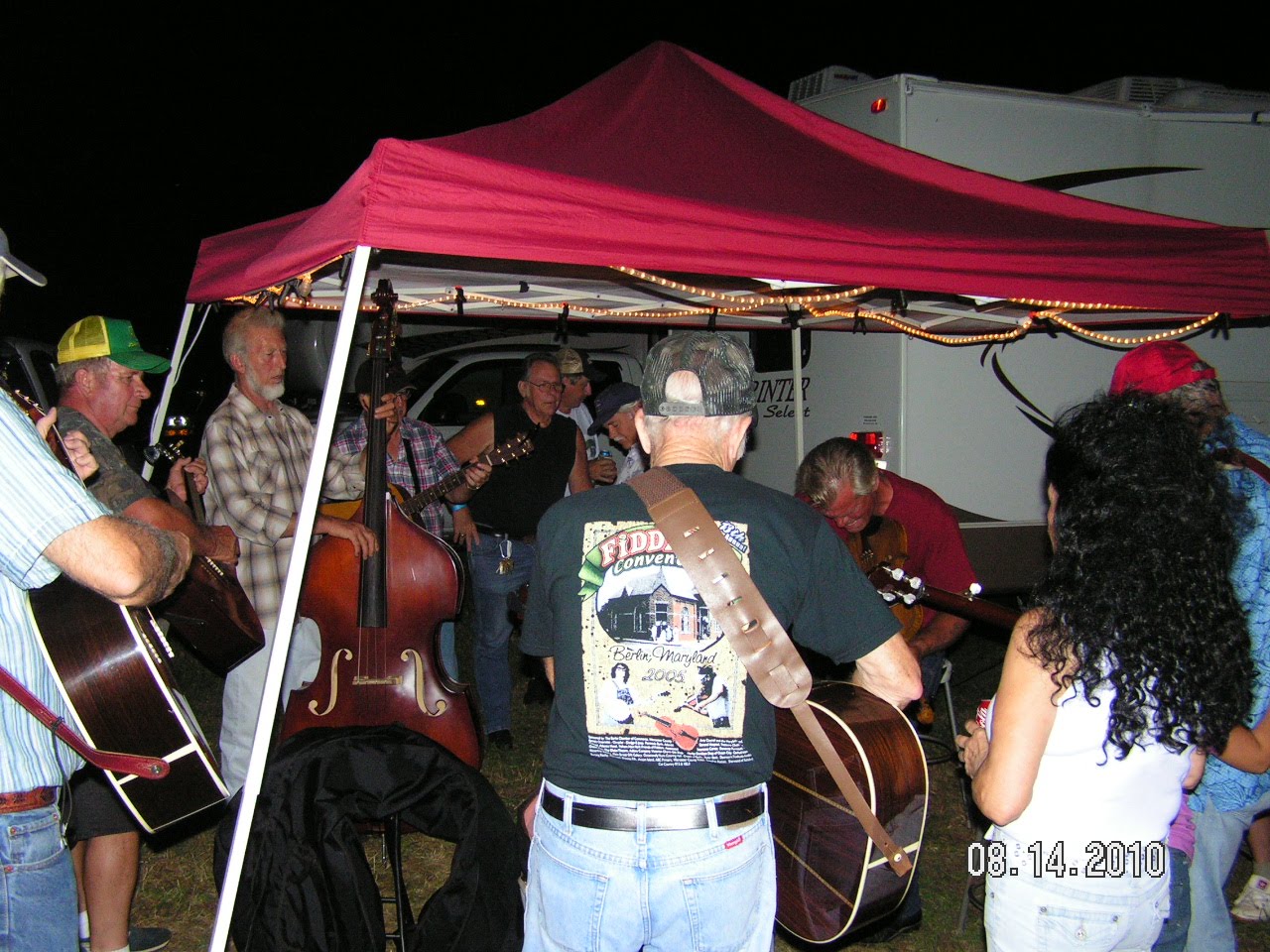 David's Roll-A-Home Motorcycle Camper Adventures www.cathydavid.com/ROH