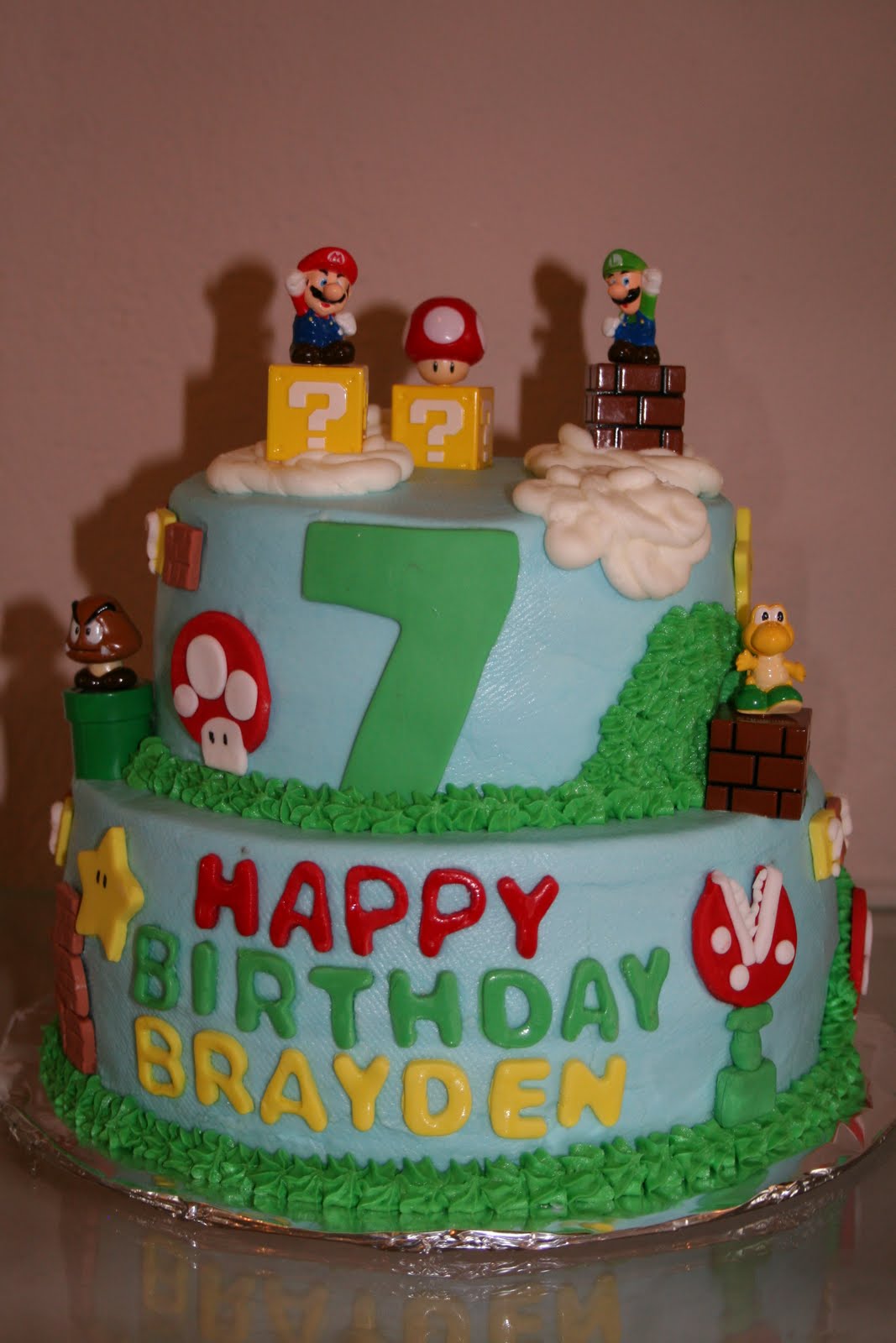 Rachel's Creative Cakes: Super Mario Cake