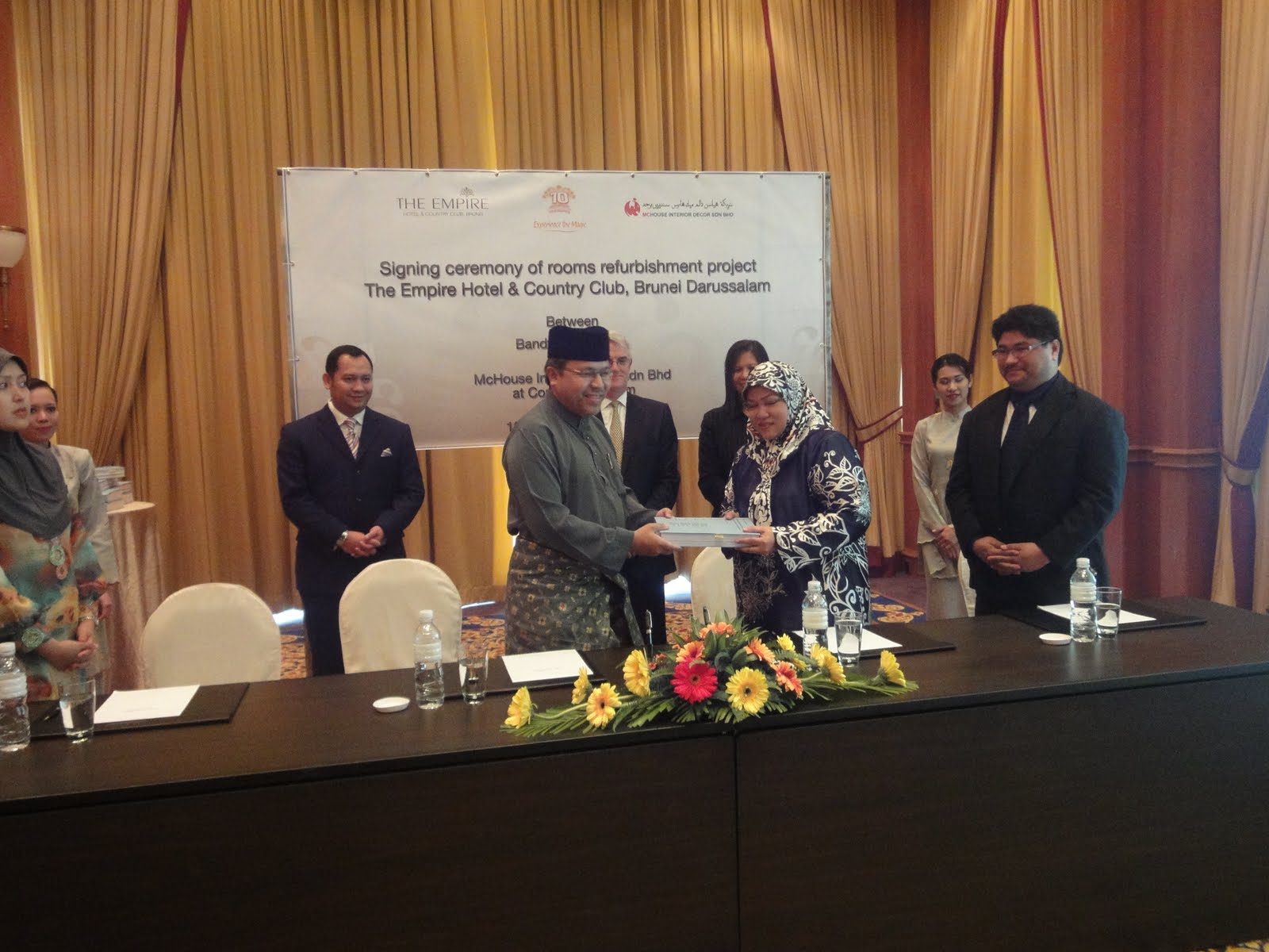Sumantri: Signing Ceremony of Rooms Refurbishment The Empire Hotel and ...