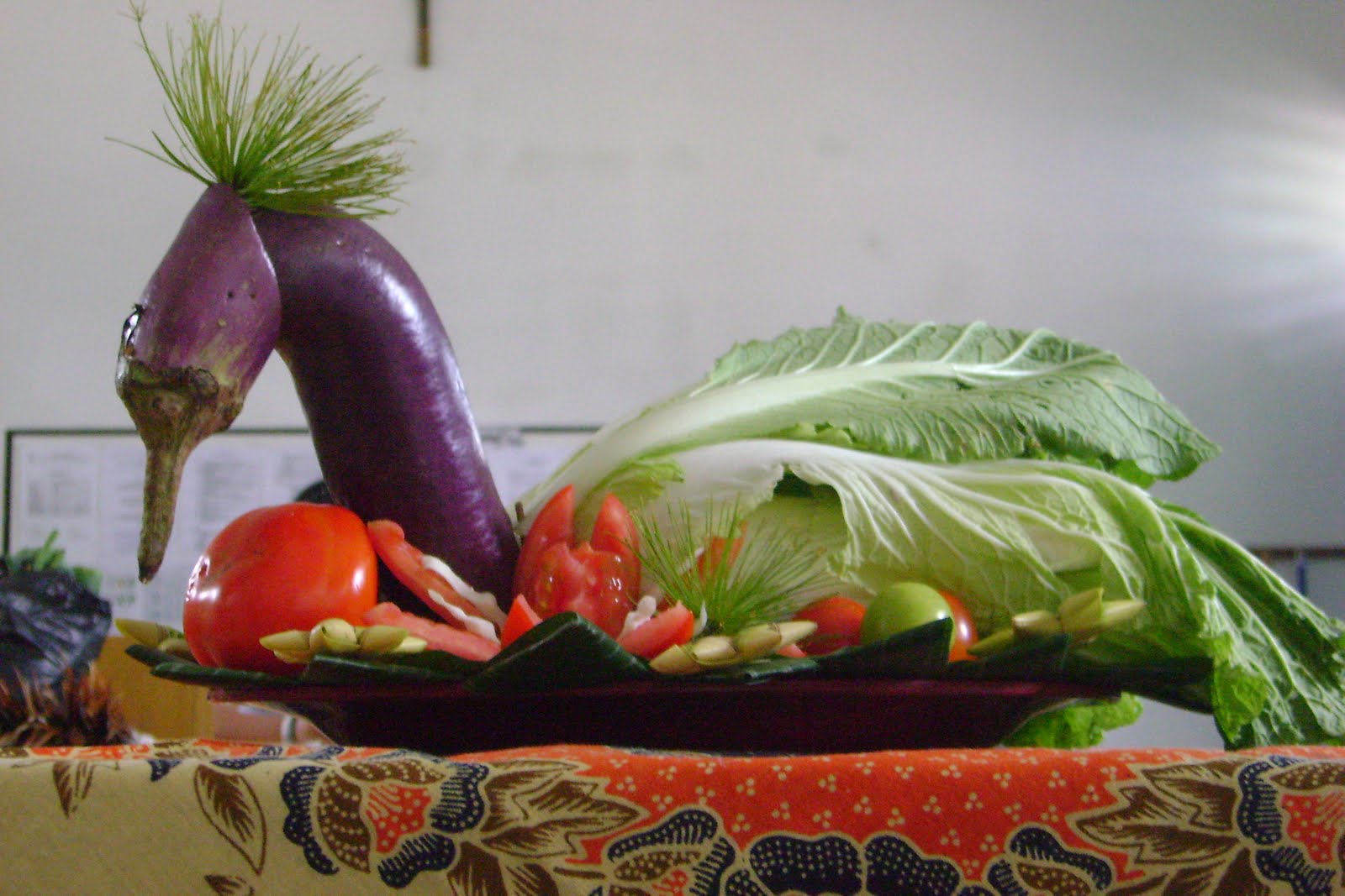 SMA MARSUDIRINI MUNTILAN Terakreditasi "A": MERANGKAI SAYUR