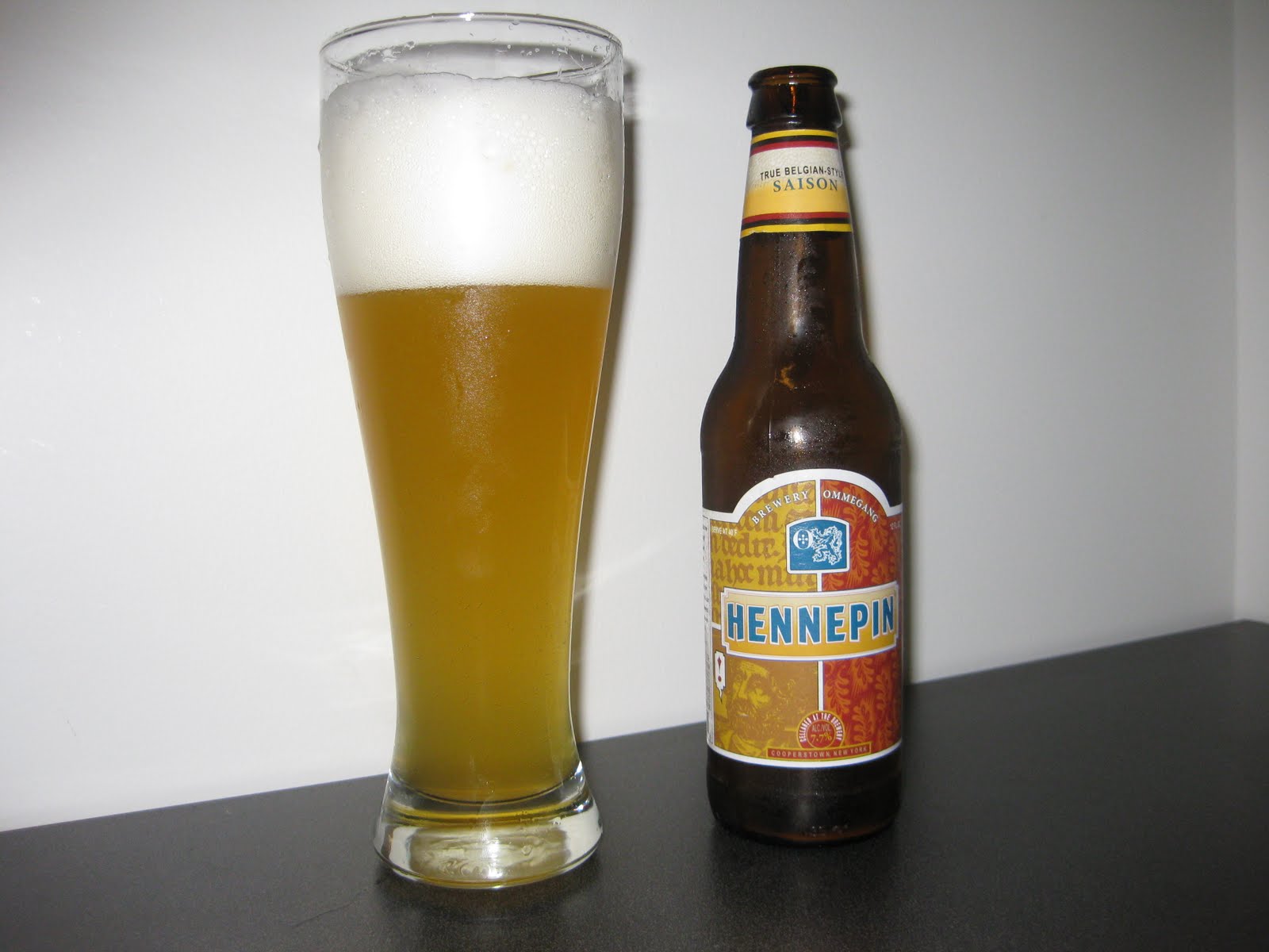 The IBU: Beer Review: Ommegang Hennepin