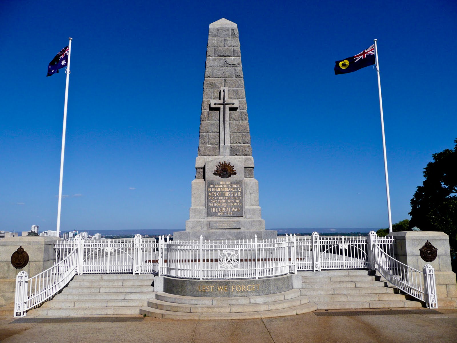 The Next Two-thirds.: Western Australia War Memorial