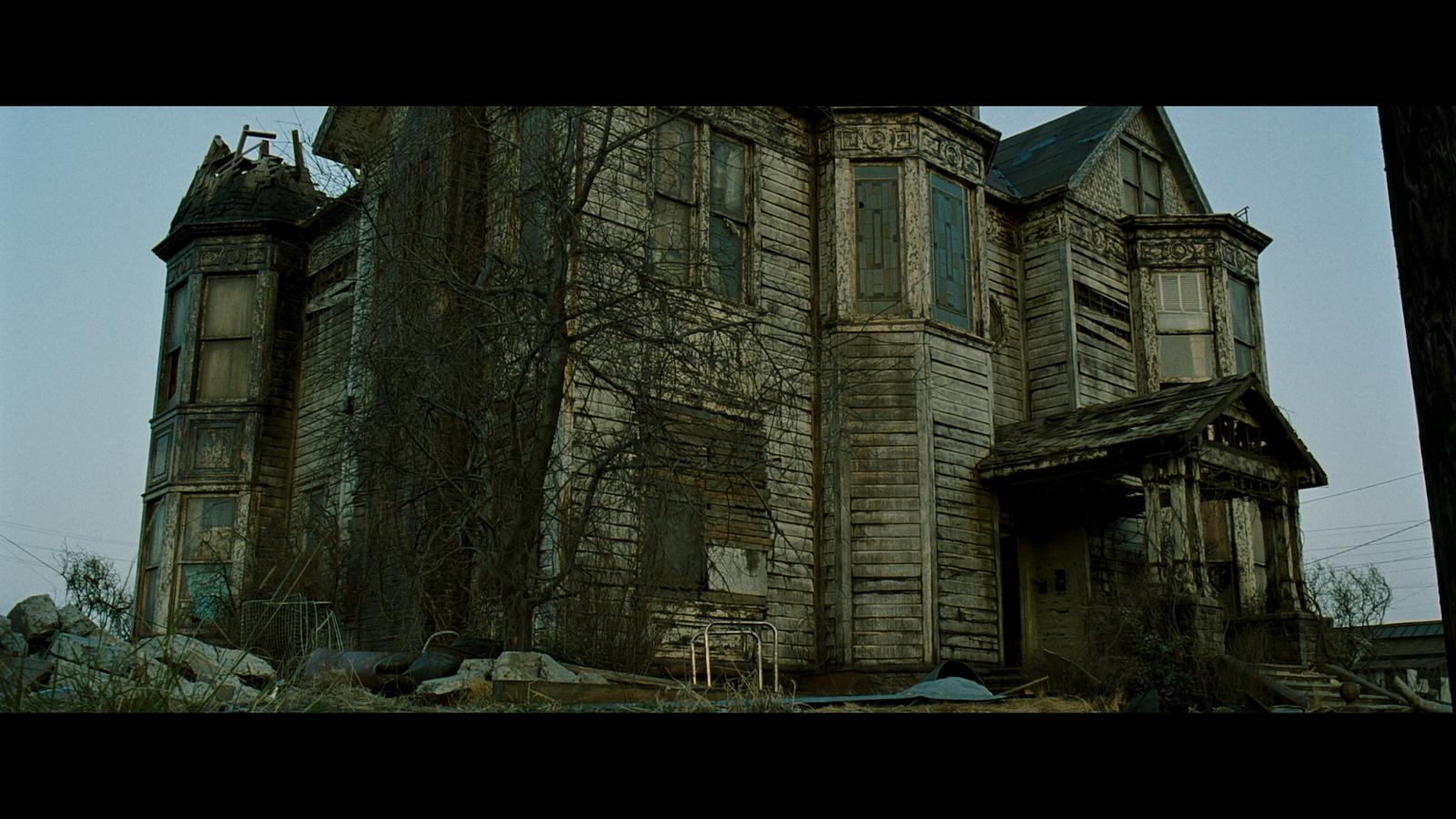 Gimme More Bananas: Fight Club