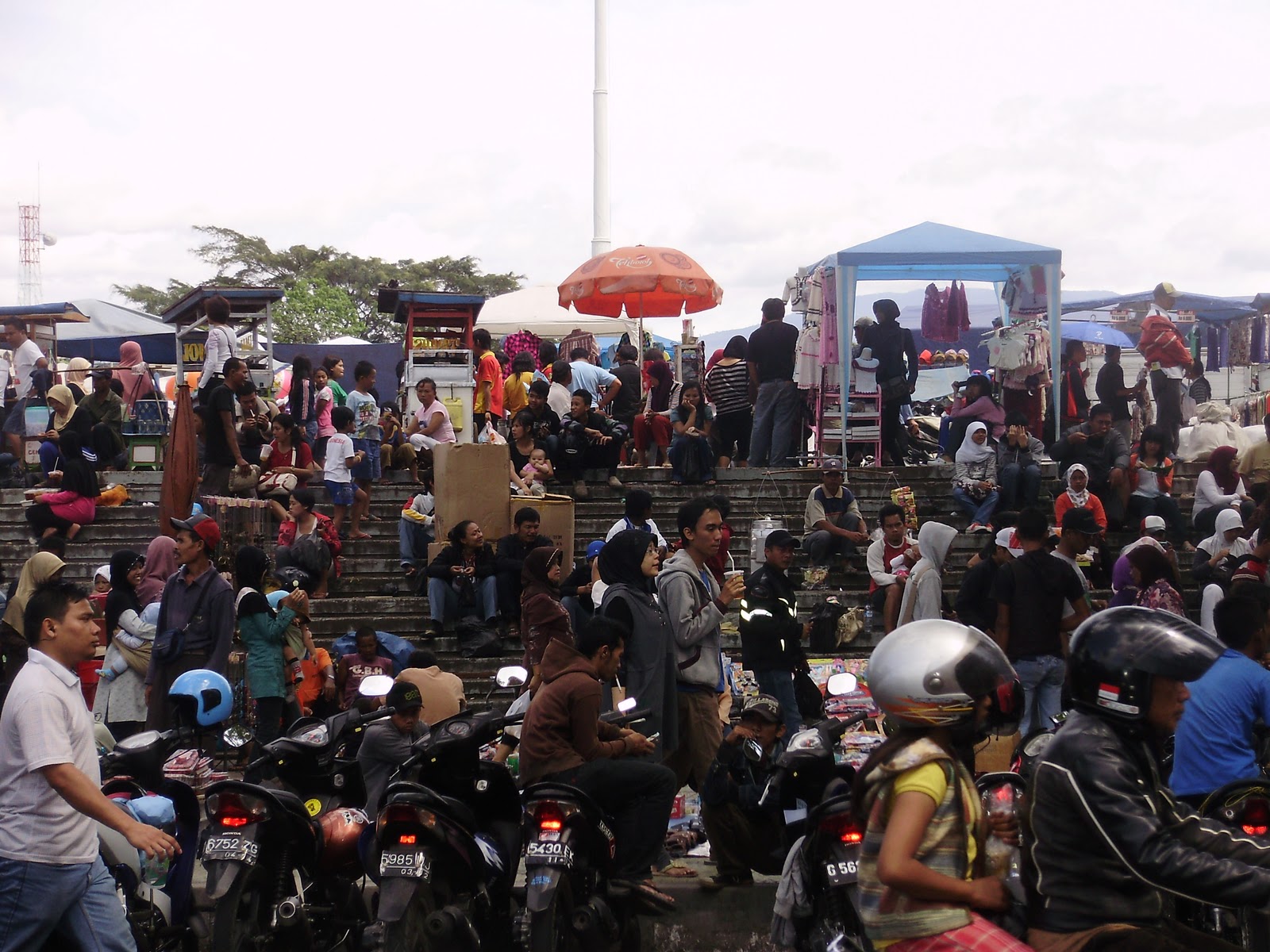 Love Bandung: Pasar Kaget Gasibu