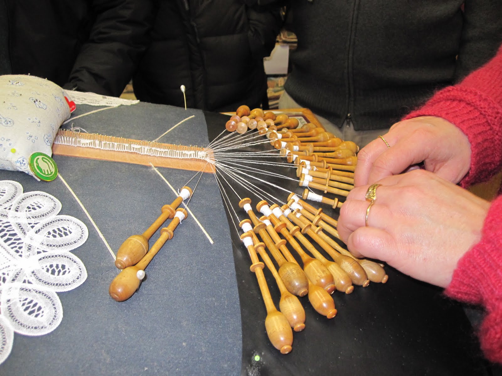 Happy Cottage Quilter: Hand Made Lace