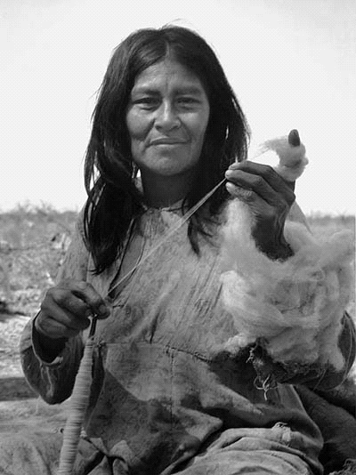 Es bueno comunicarnos: DÍA DEL ABORIGEN