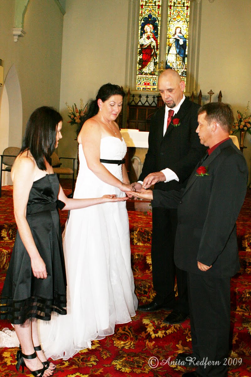 Photos by Anita Redfern: November 2009