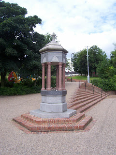 Photographs Of Newcastle: Elswick Park
