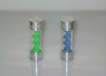 Movie Memorabilia and Collectables: Resident Evil: T-Virus and Anti ...