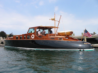 CoastalCafe: APHRODITE commuter yacht