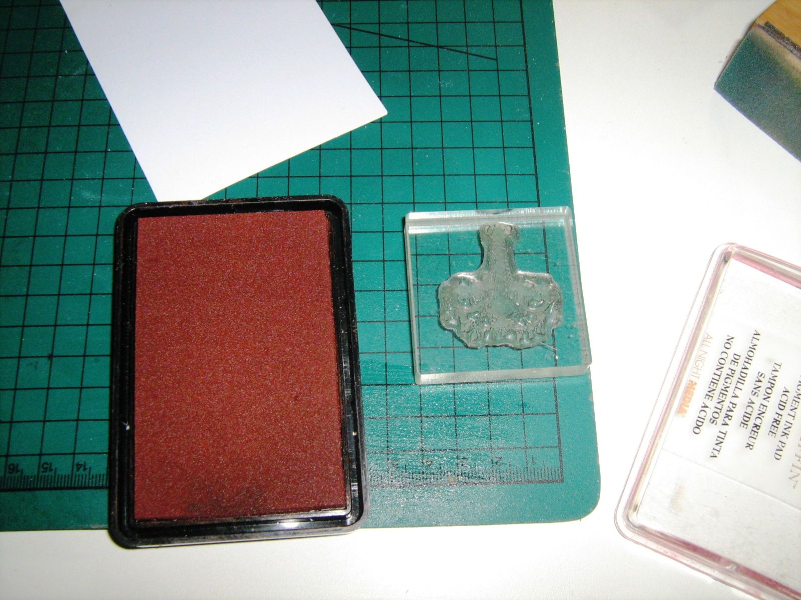 Un rincón de mi: INICIO SELLOS Y TINTAS