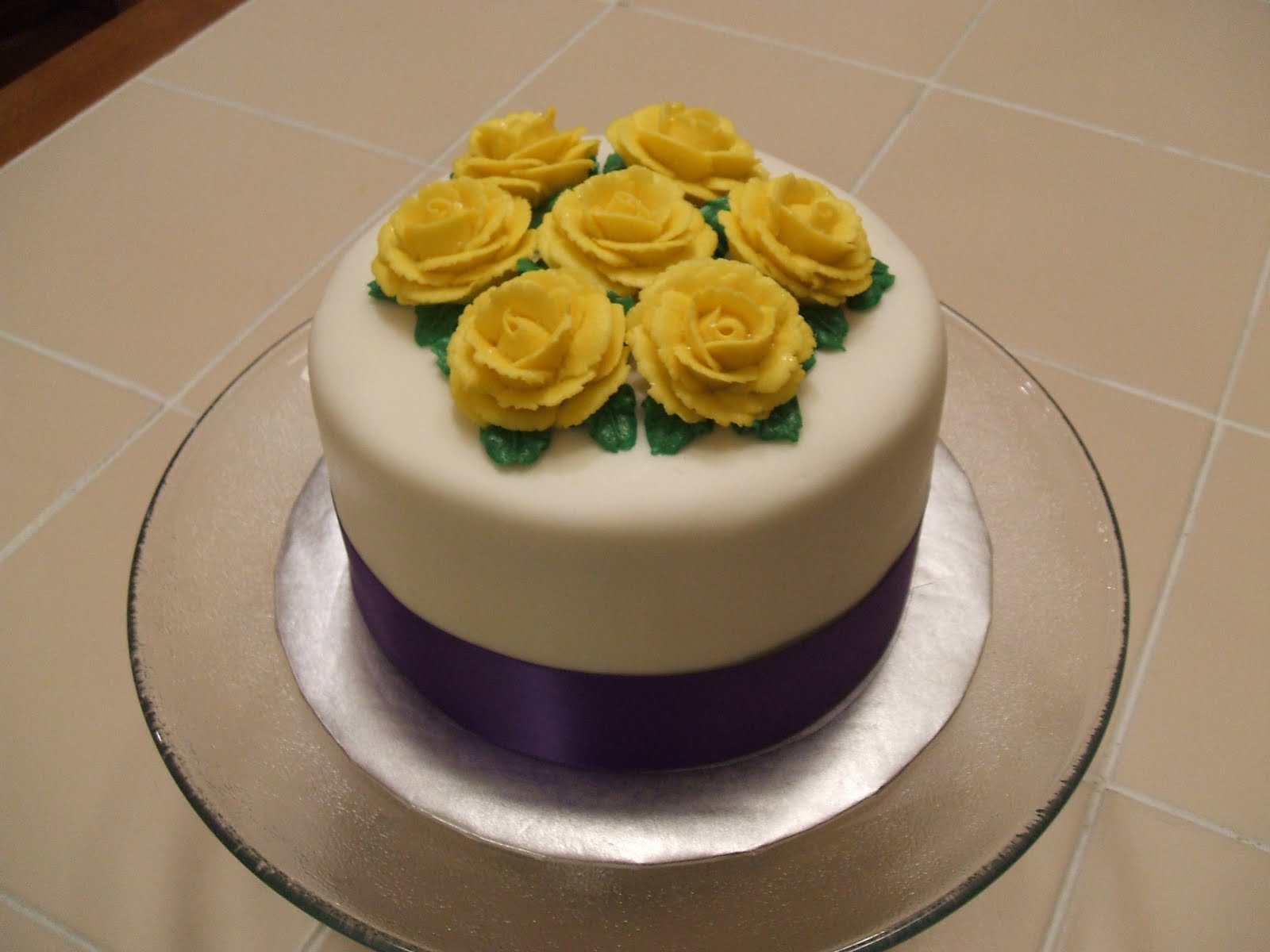 The Buttercream Bakery: Rose Cake