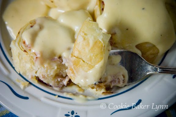 Cookie baker lynn: Weighty Tomes