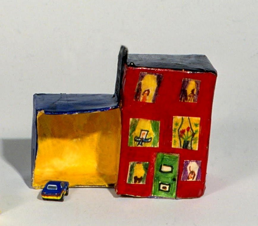 Art for Small Hands: Papier Mâché - Buildings