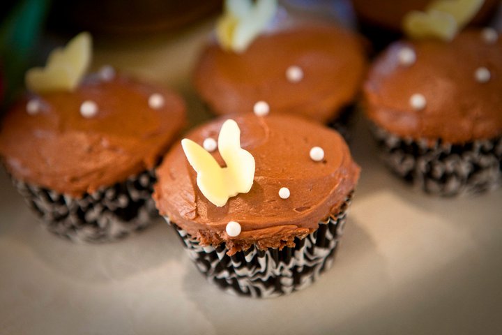 EMILY'S CATERING: Candy Bar: This Just In!