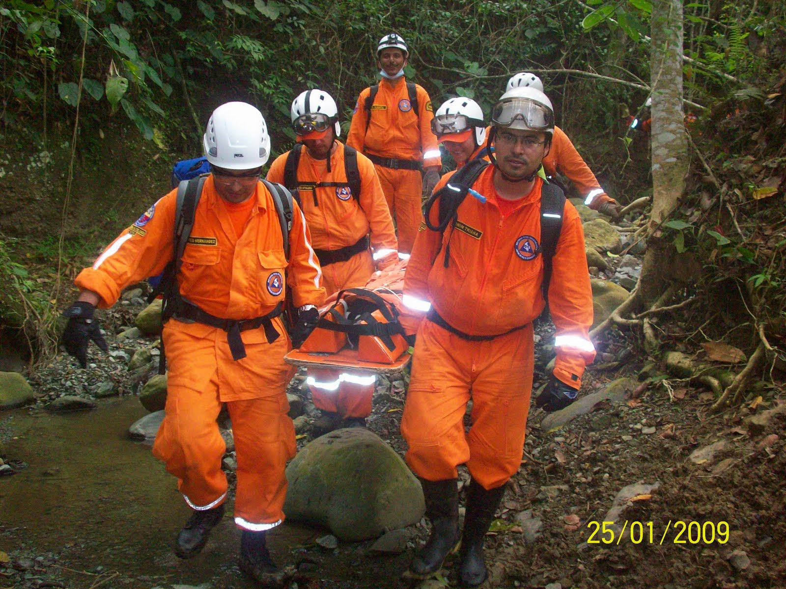 Defensa Civil Colombiana Junta Centro del Valle: VINCULATE A LA DEFENSA ...