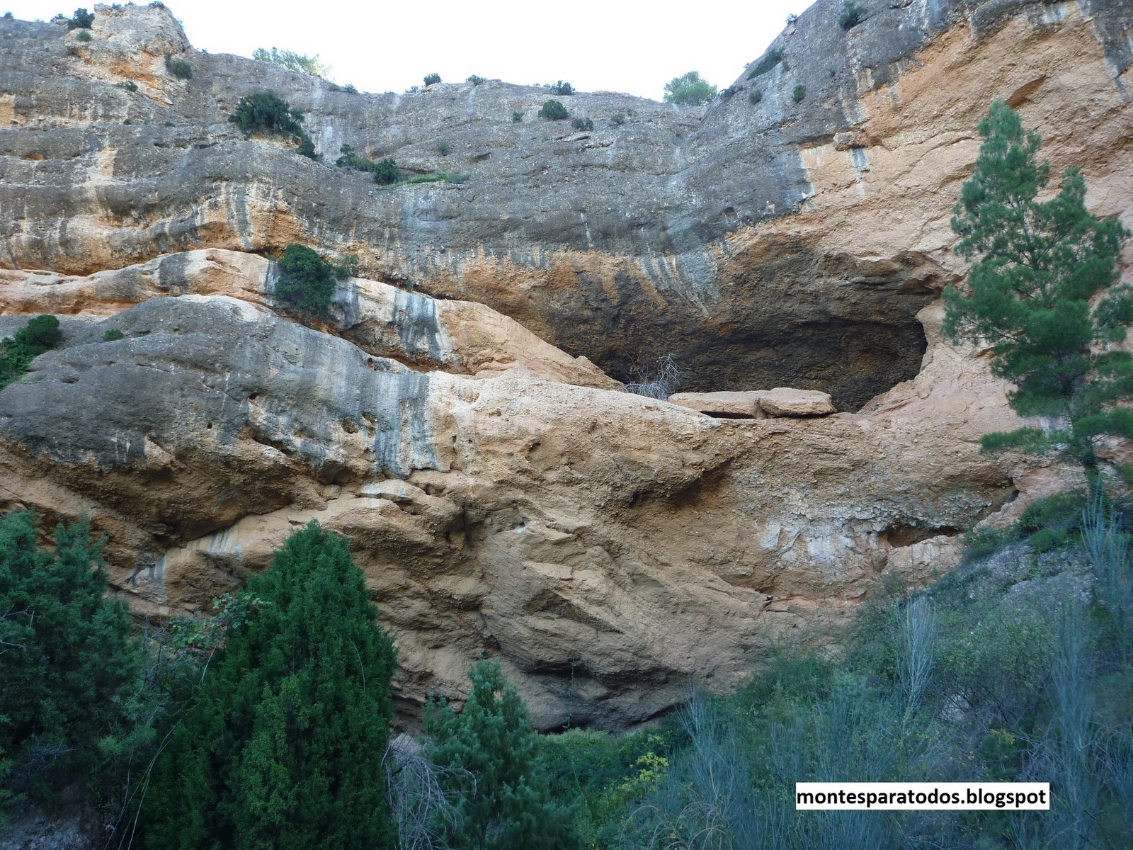 montañismo para todos.: Barranco de Valdoria.