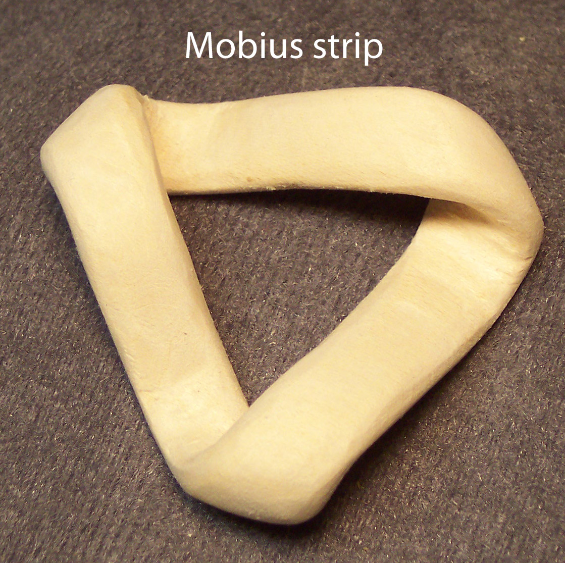 North Idaho Carver: Endless Ribbon