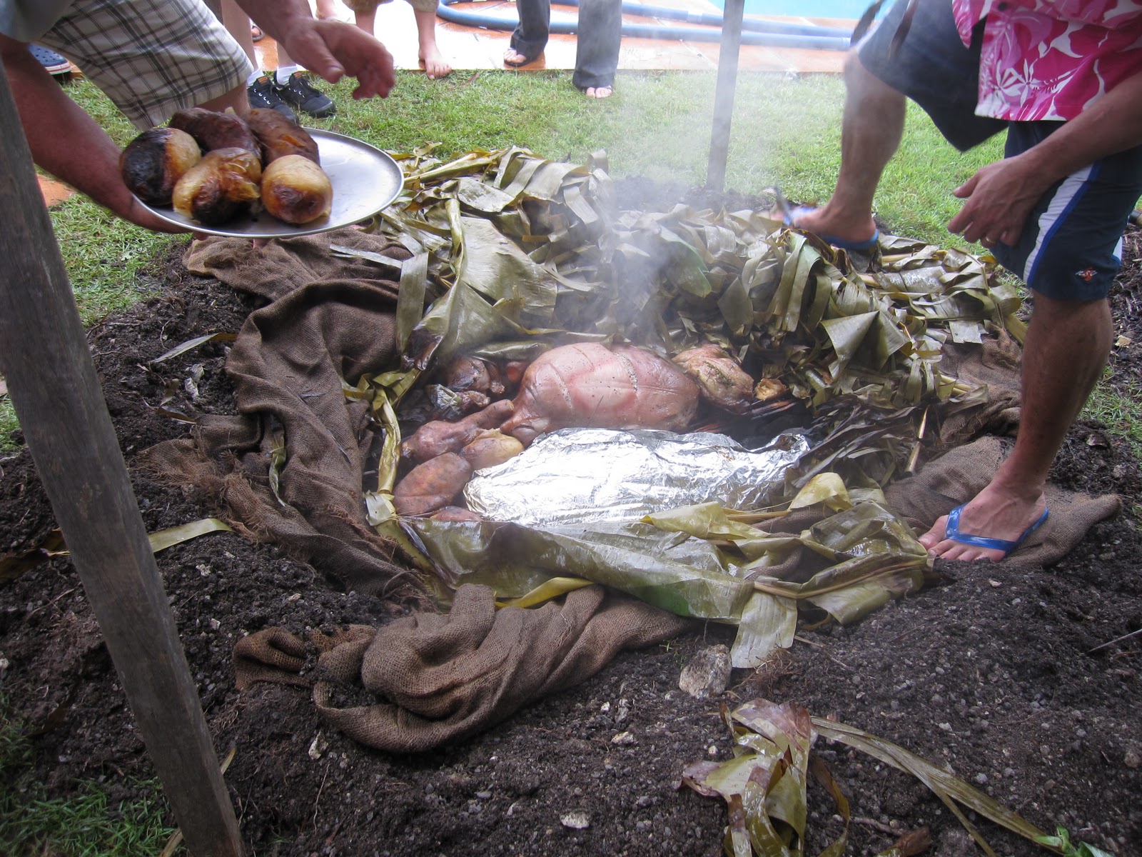 Digella Emporium: Fijian Lovo Feast