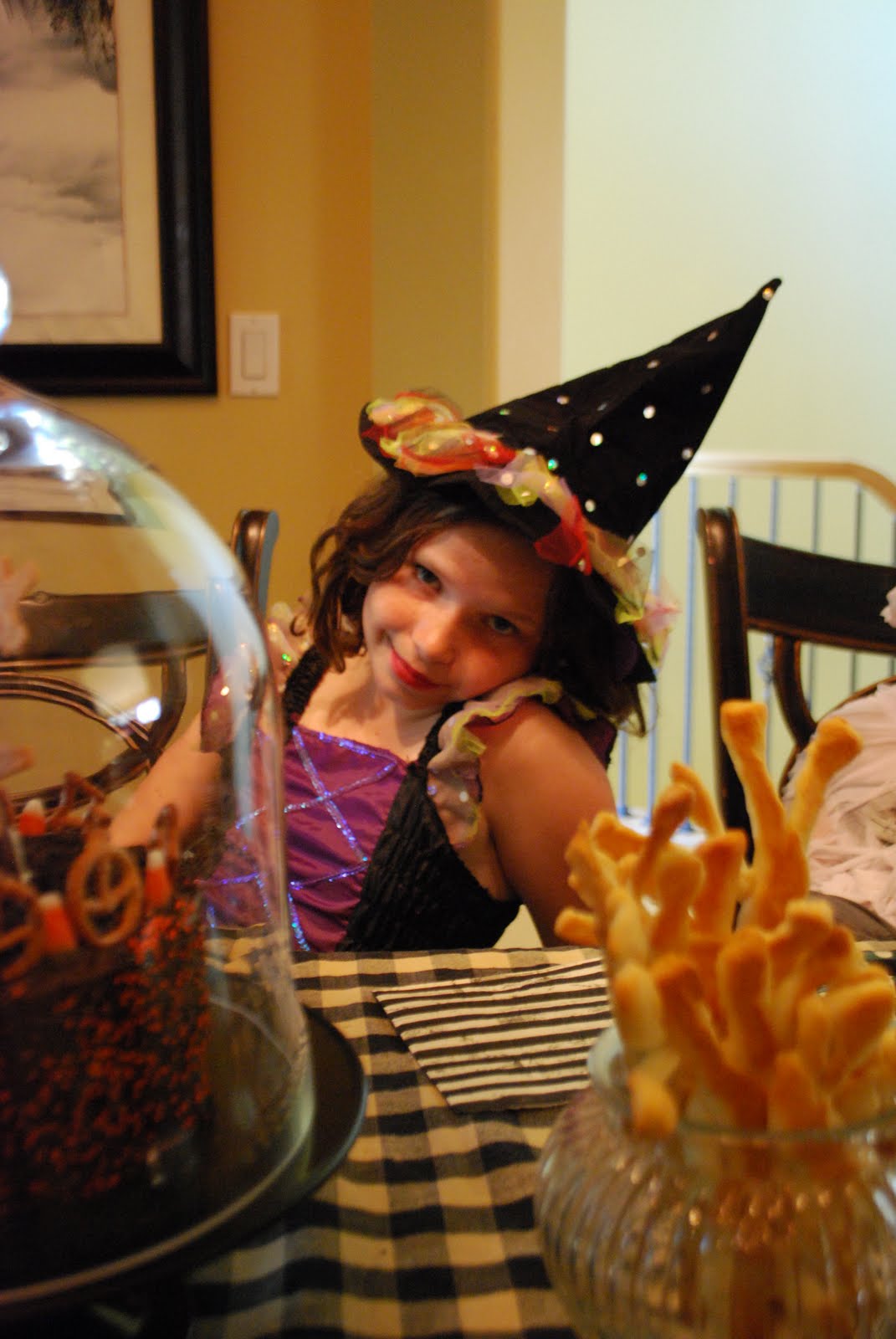 "Isabelle Thornton" Le Chateau des Fleurs: Practical magic Party or ...