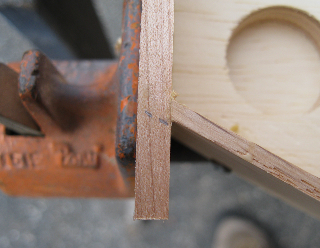 The Sunday Woodcarver Blog: Improved Carvers Lap Table - Tutorial Part 2