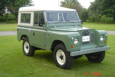 SECRETFORTS: On the Subject of Classics: The Land Rover Series II.