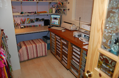 CRAFTY RED: Craft Storage