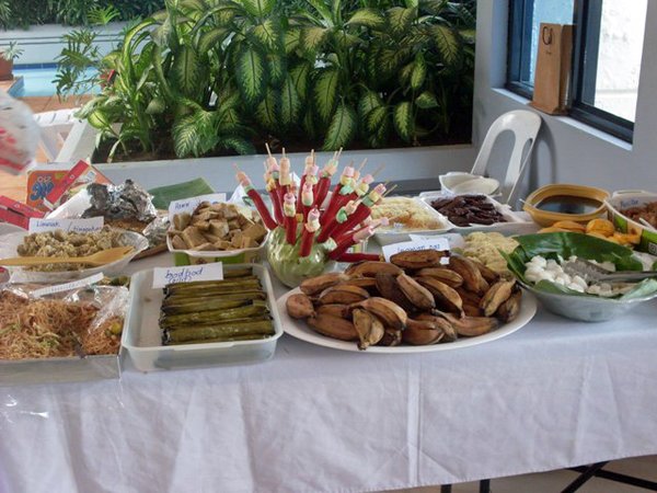 edjzz little store: merienda,foods for merienda