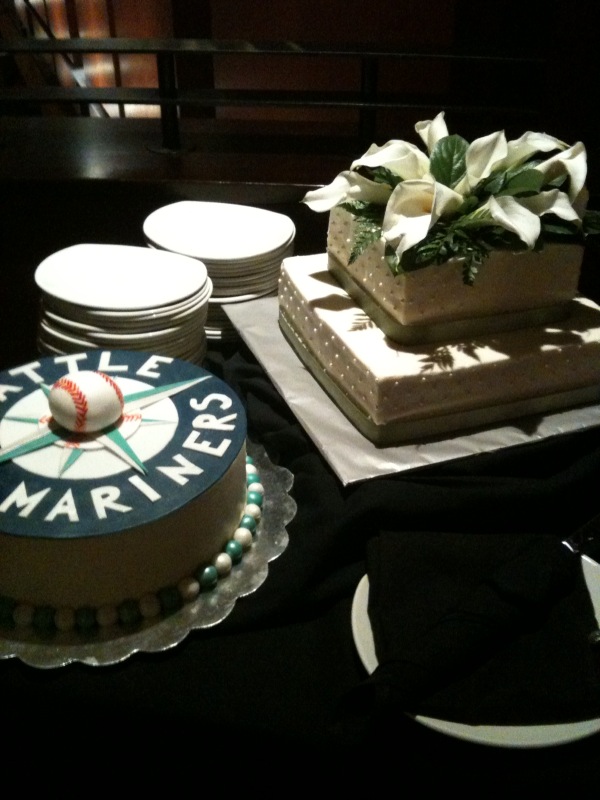 * Eat My Treats *: 8 Cakes in 7 Days