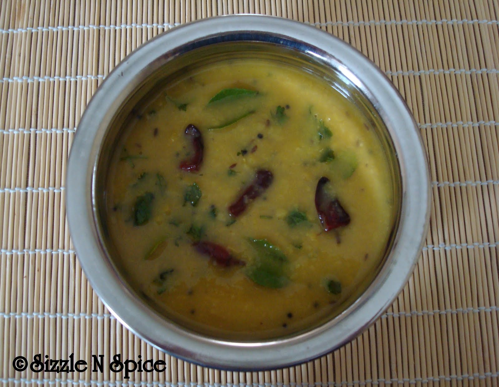 Sizzle N Spice: Goan Dal - Toi