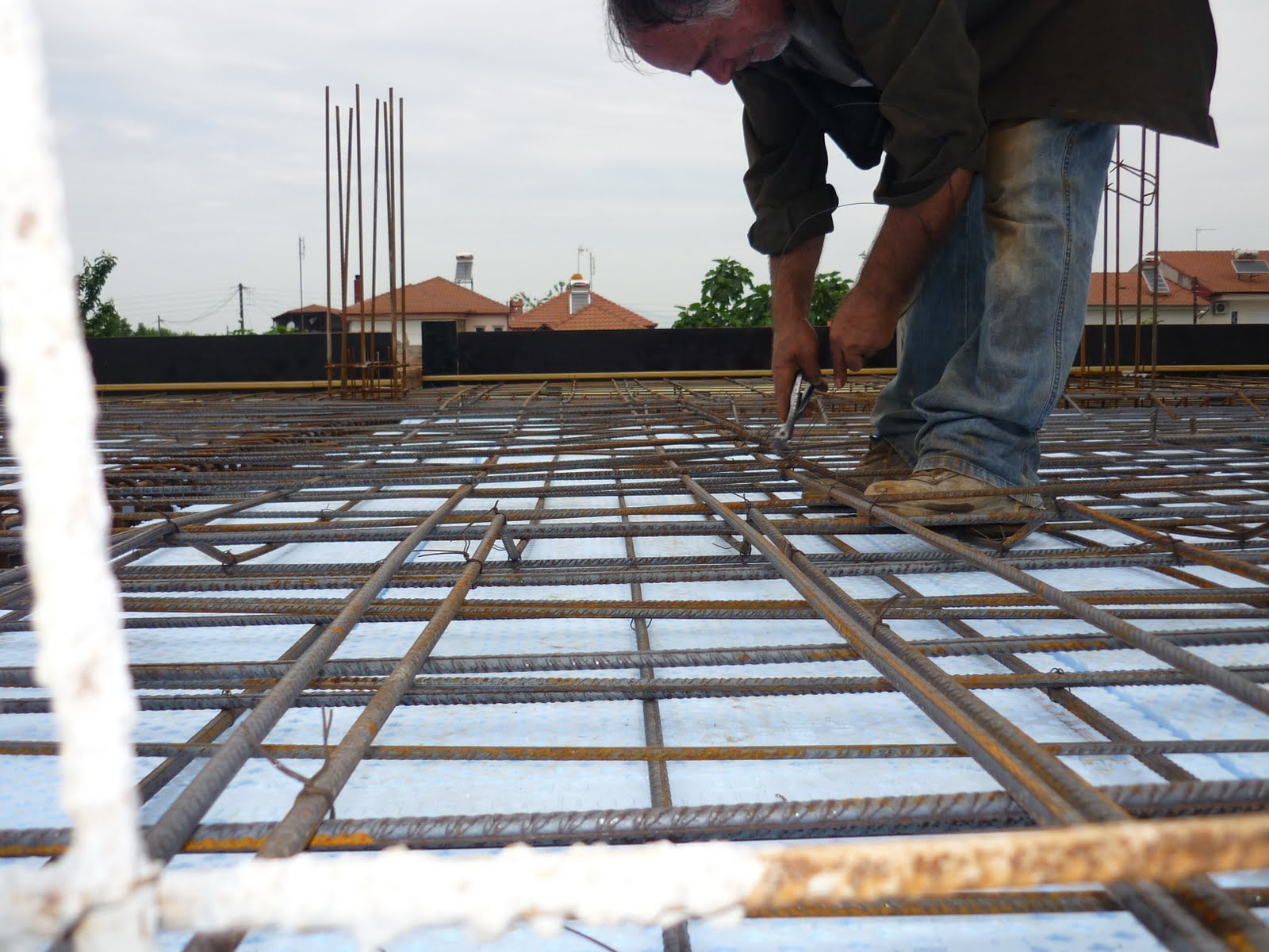 ΕΡΓΑΣΙΕΣ ΣΙΔΗΡΟΥ ΜΠΕΤΟΝ - KAΤΑΣΚΕΥΗ -ΤΟΠΟΘΕΤΗΣΗ: ΣΙΔΕΡΩΜΑ ΠΛΑΚΑΣ ΣΕ ...