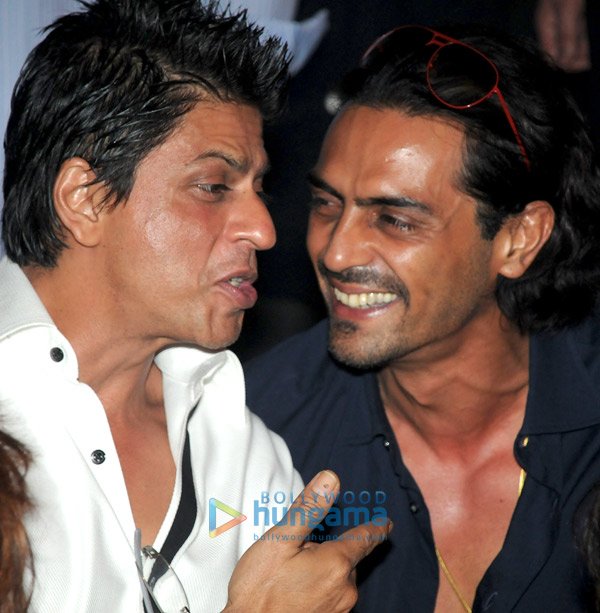 Image World Actress: Shahrukh Khan and Arjun Rampal rock KKR-RR IPL ...