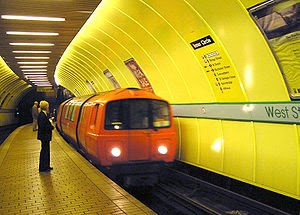 Mister Ananta: Kereta bawah tanah