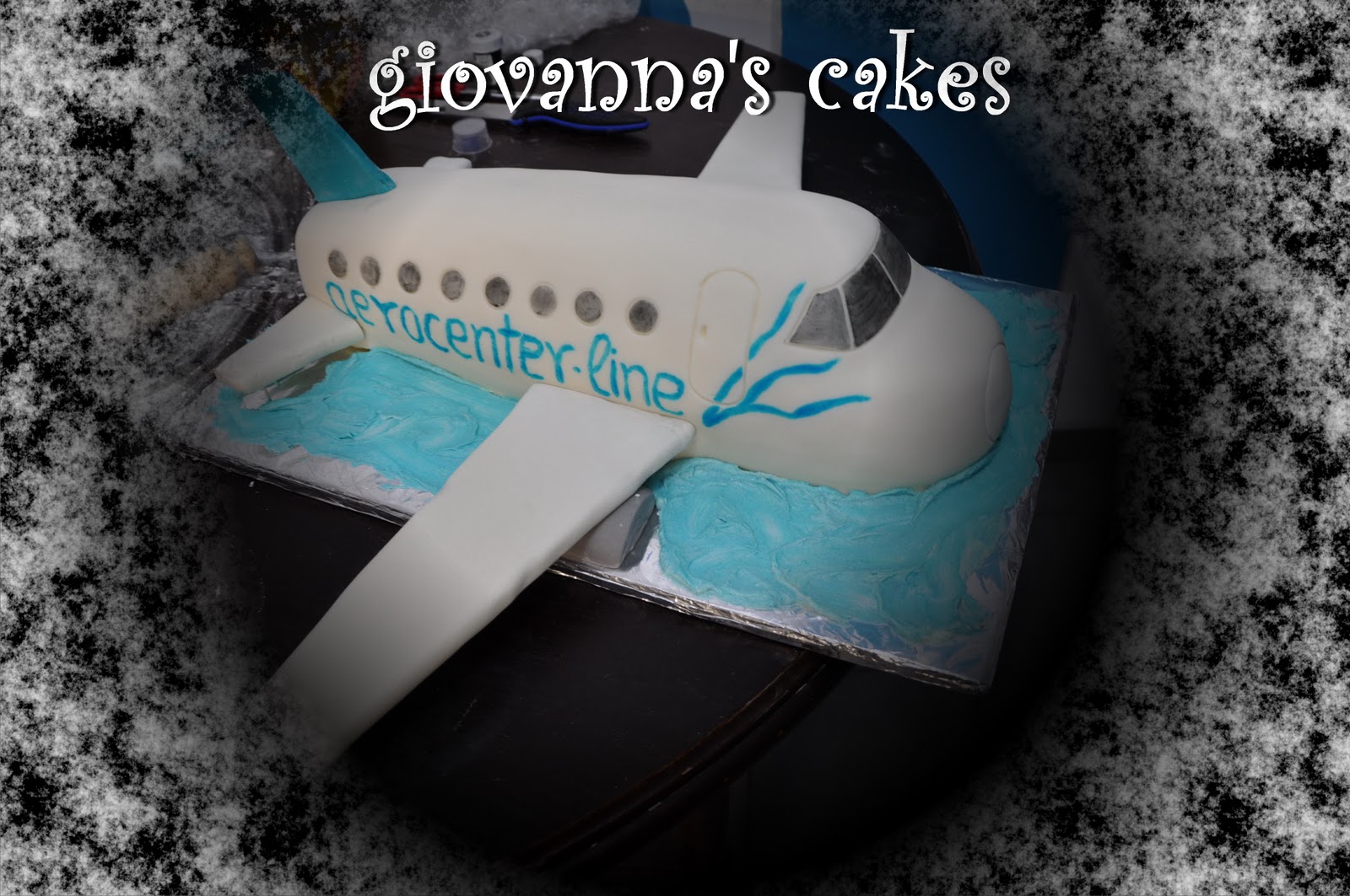 giovanna's cakes: AIRPLANE CAKE