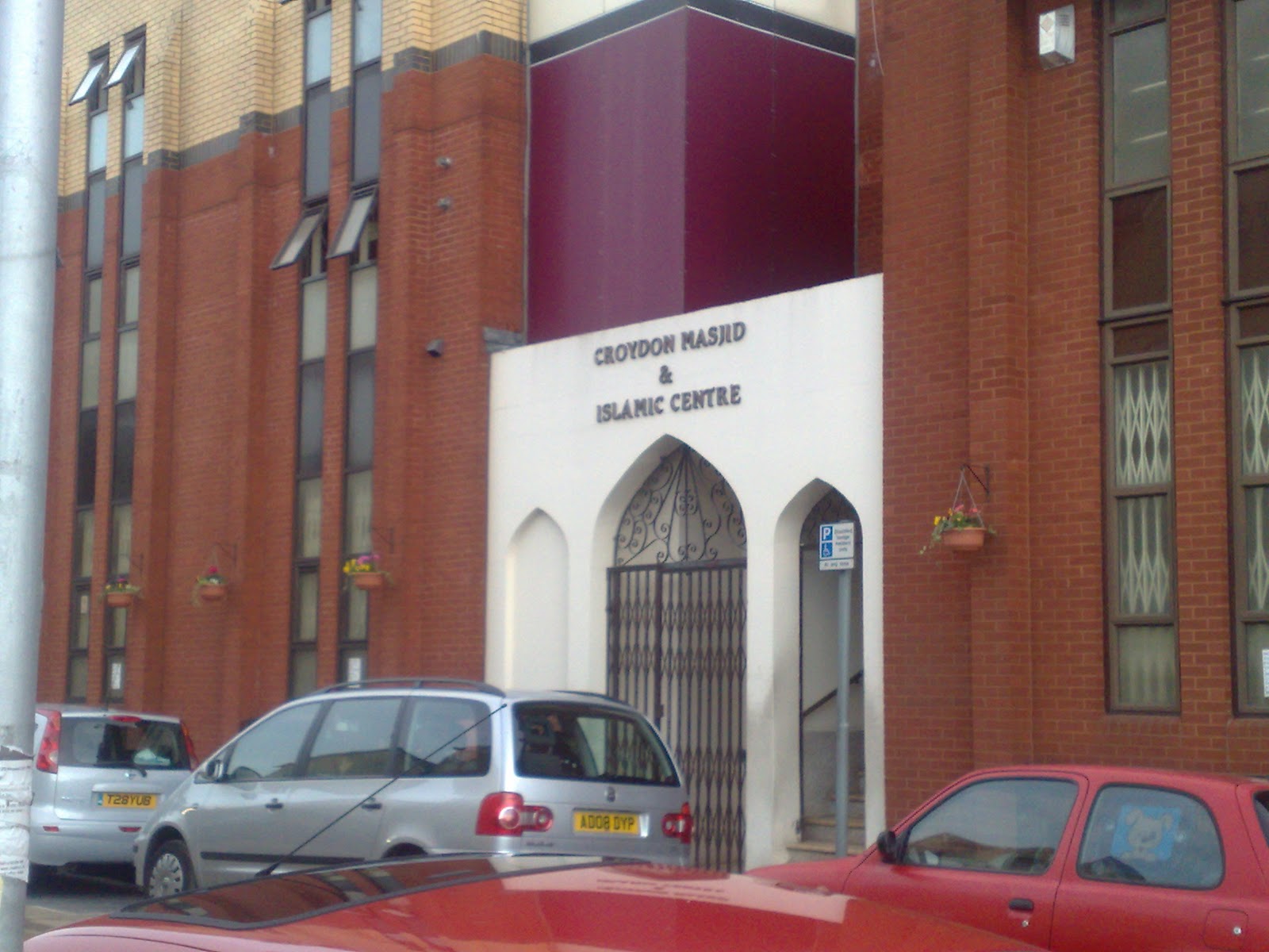 Naseeb+ArchitectureA2: Croydon Mosque