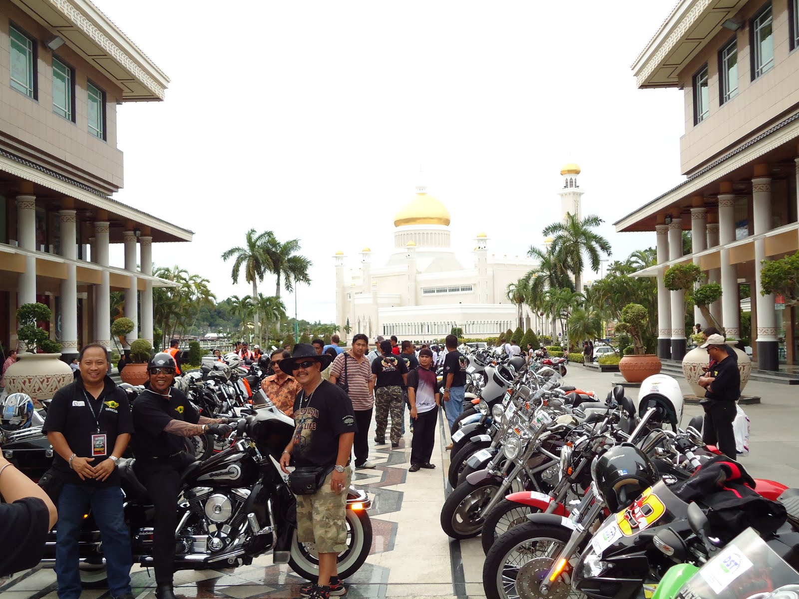 BERSATU BIKERS CLUB BRUNEI: BIIBBF (Borneo Island International Big ...