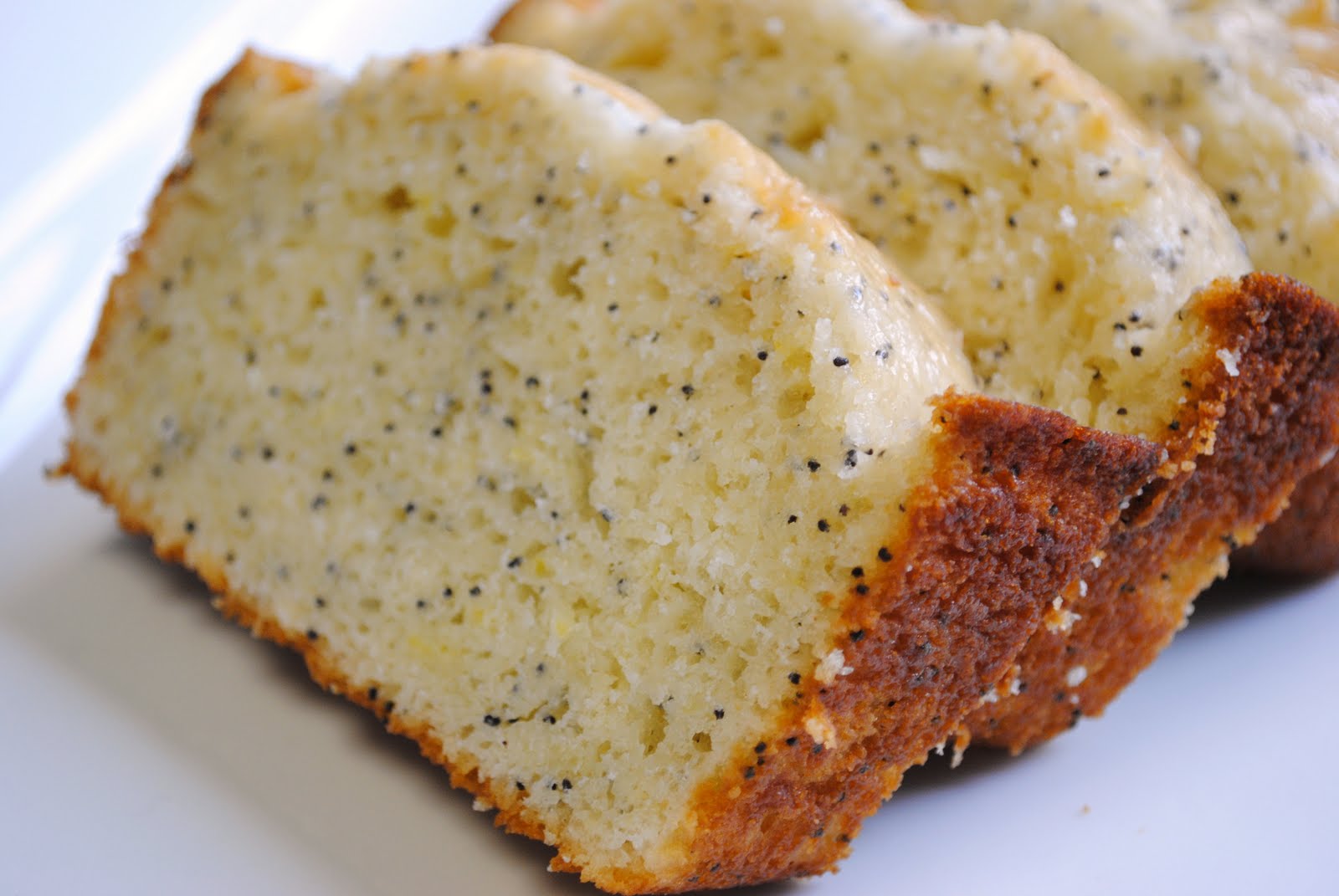 Homemade By Holman: Lemon Poppy Seed Bread