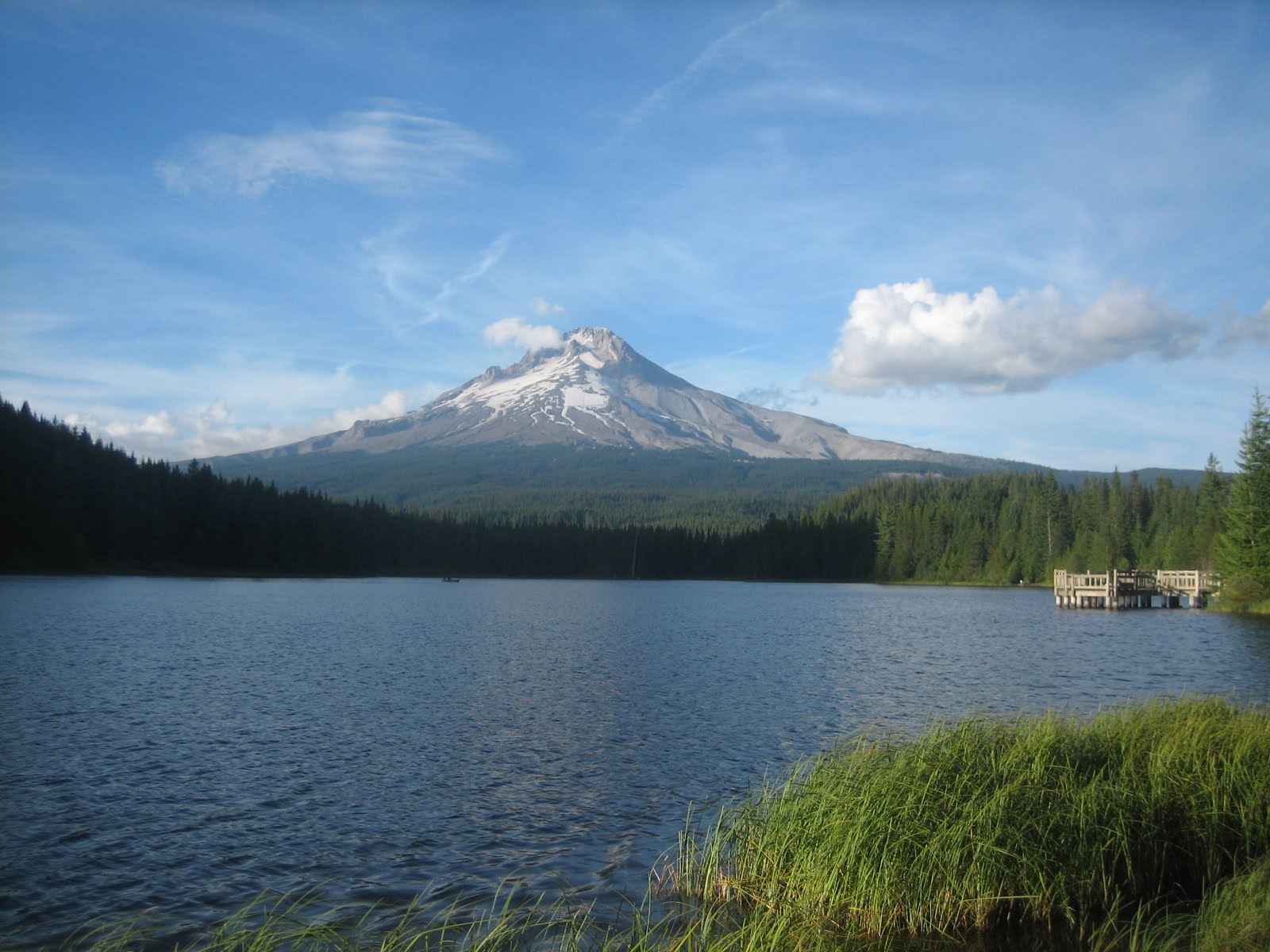 Brads Boring Blog: Trillium Lake, Oregon..and a bit about dreams
