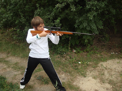 ZACH'S BLOG: POLIGON BANEASA - PISTOL/ PUSCA