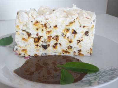 Nougat com crocante de amendoim - O tacho da Pepa