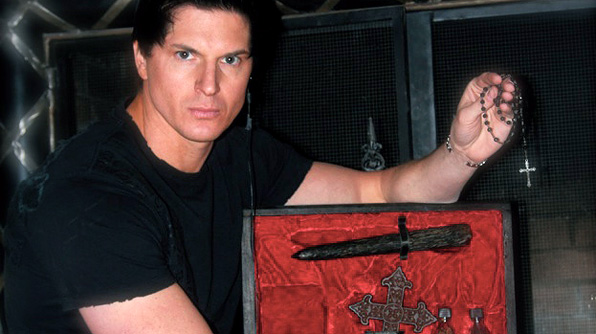The World Fascinates me: Zak Bagans: Ghost Hunter