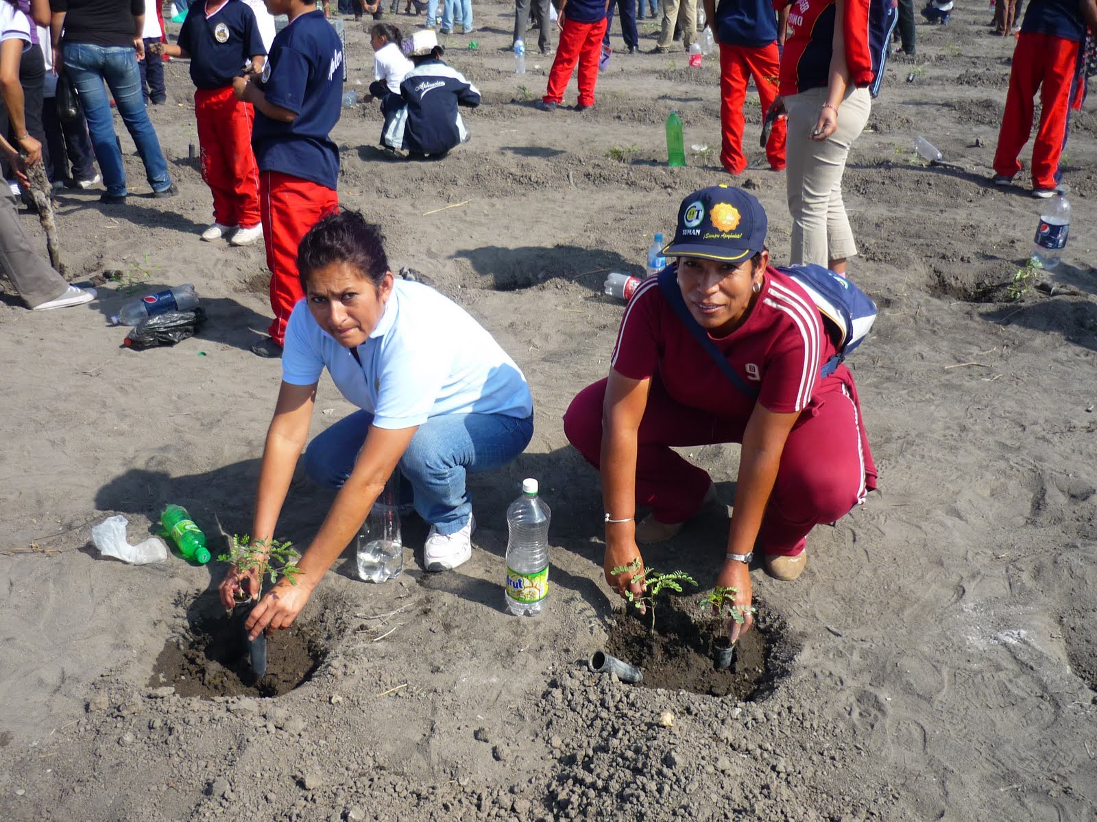 OMAPED-TUMAN: MUNICIPALIDAD DE TUMAN EN RECORD GUINNESS